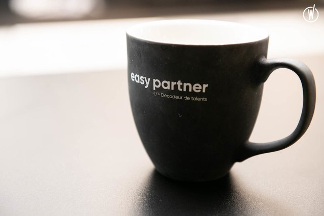 Easy Partner : photos, vidéos, recrutement