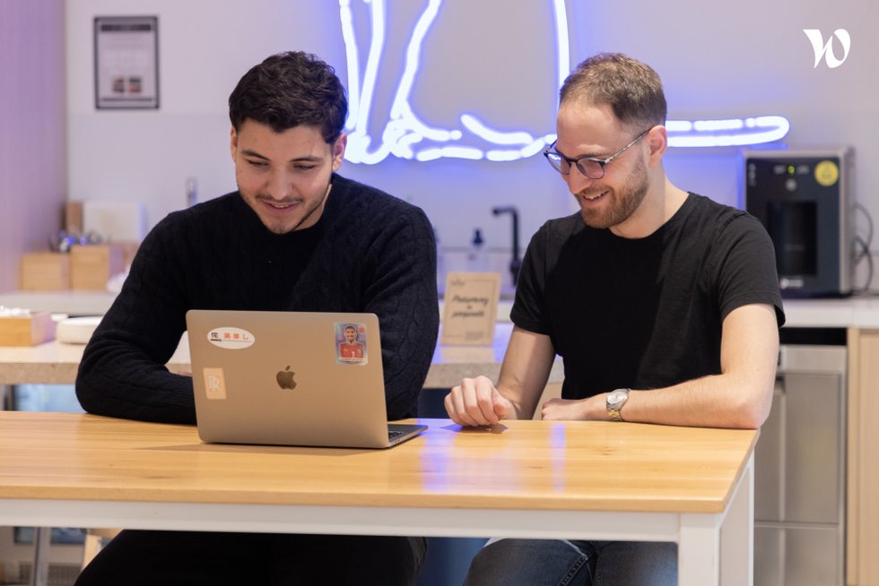 Webyn : photos, vidéos, recrutement