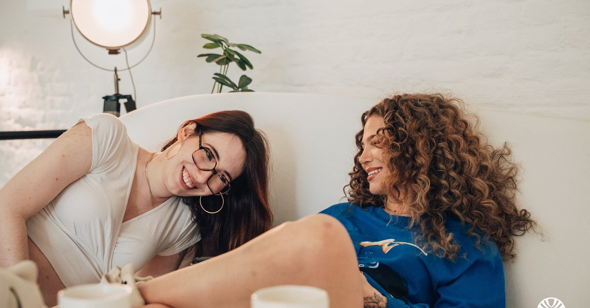 LE MEILLEUR MONTEUR DE YOUTUBE - COUCOU GUYS SRL - CDI à Sint-Genesius-Rode