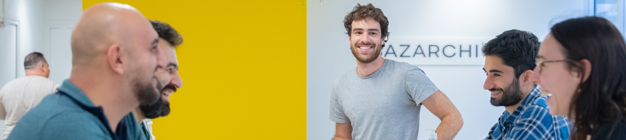 BAZARCHIC : photos, vidéos, recrutement