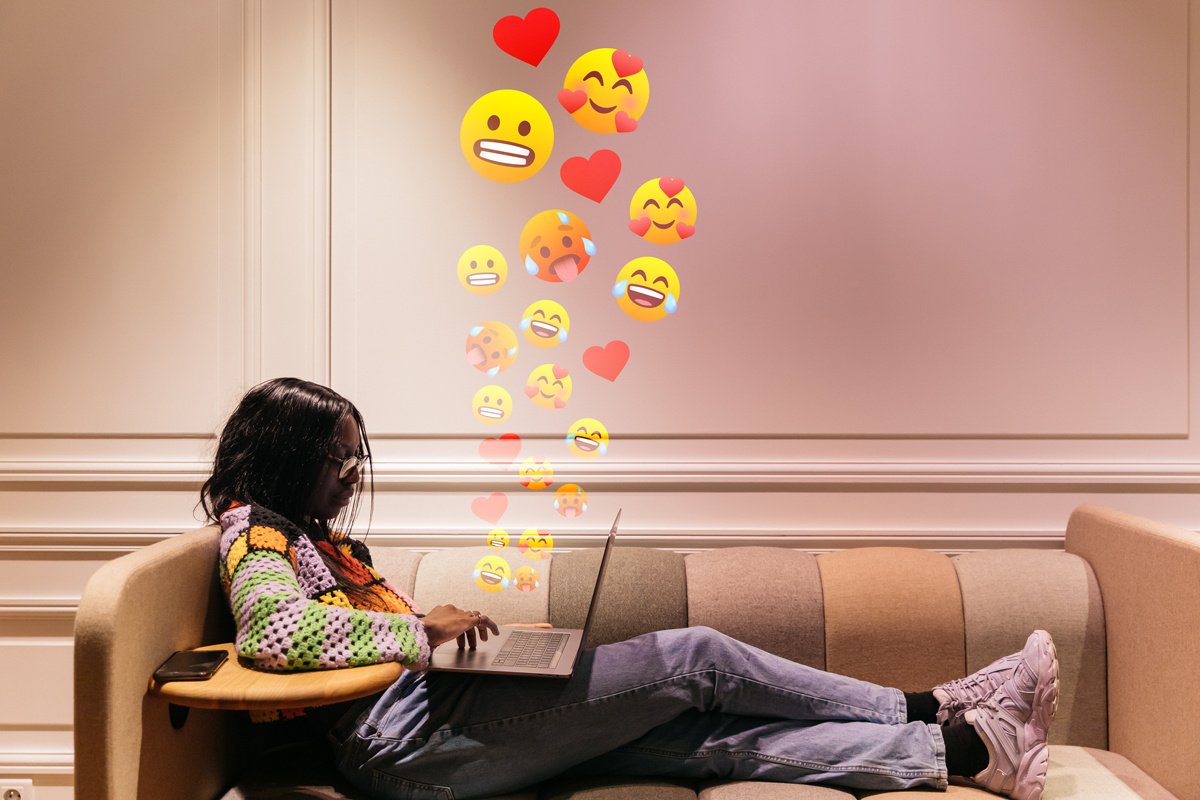 Emojis au travail : marqueurs sociaux ou source de quiproquos