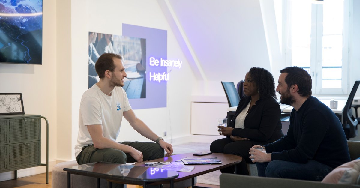 Seyna: pictures, videos and careers