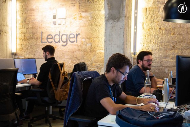 Ledger : photos, vidéos, recrutement