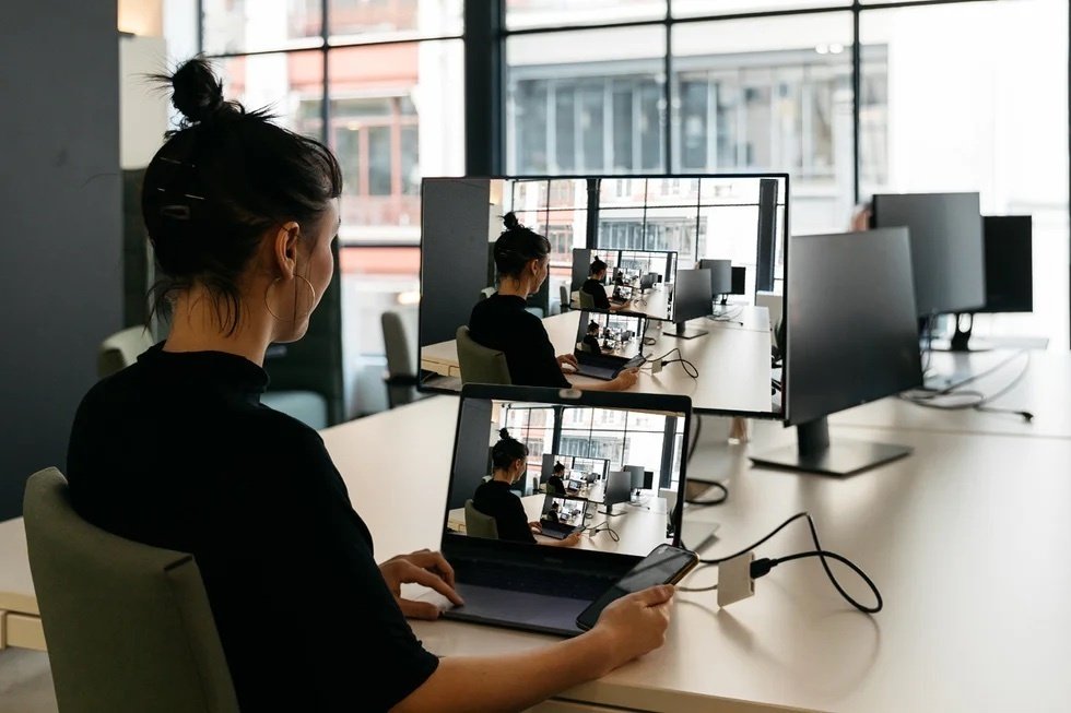 Virtual job fairs: how do they work and what to expect