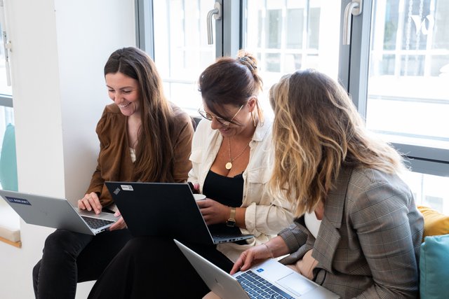 Exakis Nelite : photos, vidéos, recrutement