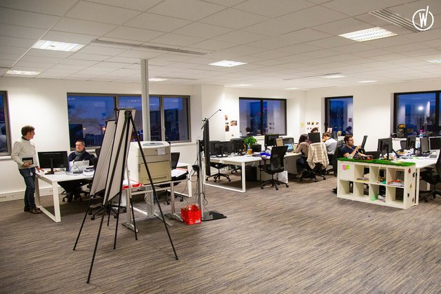 LINKBYNET : photos, vidéos, recrutement