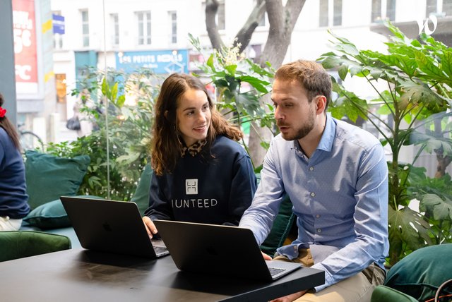 Hunteed : photos, vidéos, recrutement