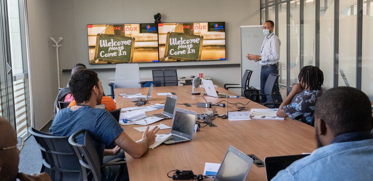 Product Management Trainee – Europ Assistance Holding – Internship in ...