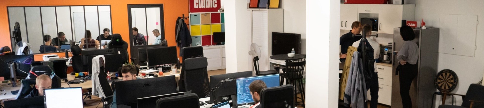 Clubic : photos, vidéos, recrutement