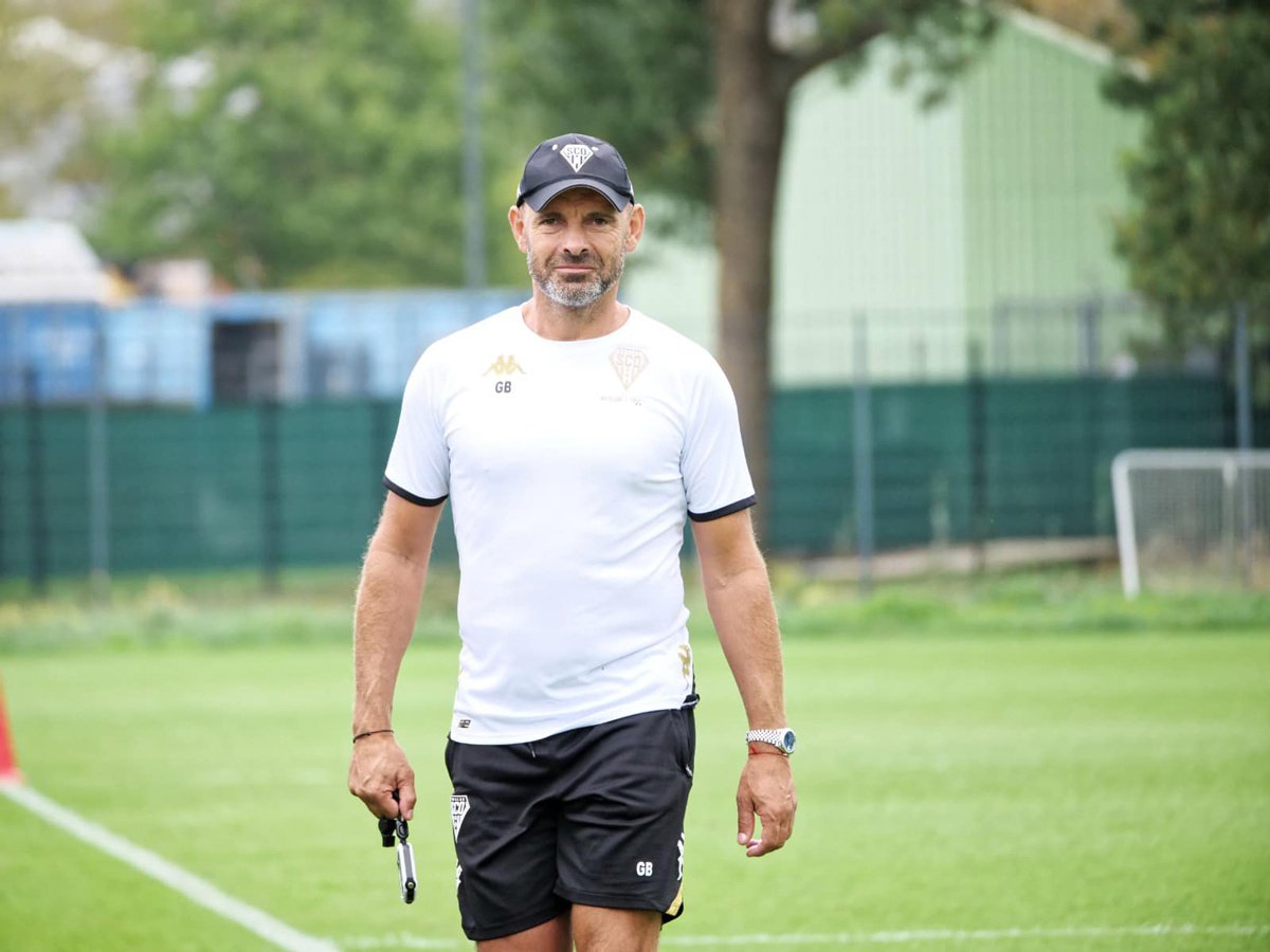 Les entraîneurs de football : des managers comme les autres