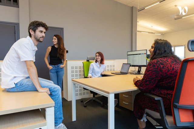 Critical Building : photos, vidéos, recrutement